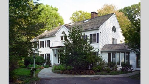 DUCK HALL – PRAVDA ARCHITECTURE/ DESIGN