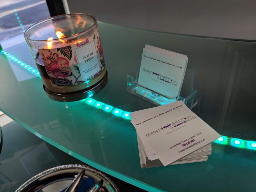 BEACH HAIR SALON – PRAVDA ARCHITECTURE/ DESIGN